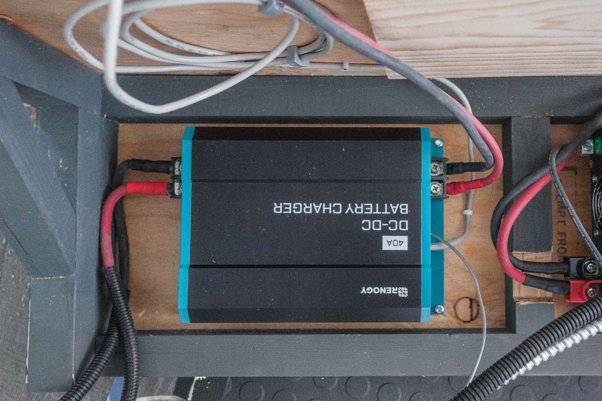 Sprinter van: Electrical system stuff