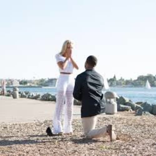 Golden Tate's Wife Elise Pollard: Family Bio