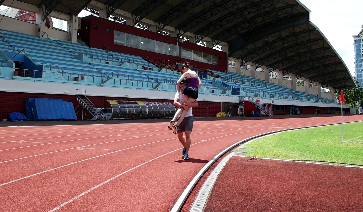 4 Ways to Carry A Person Around - Empower Fitness