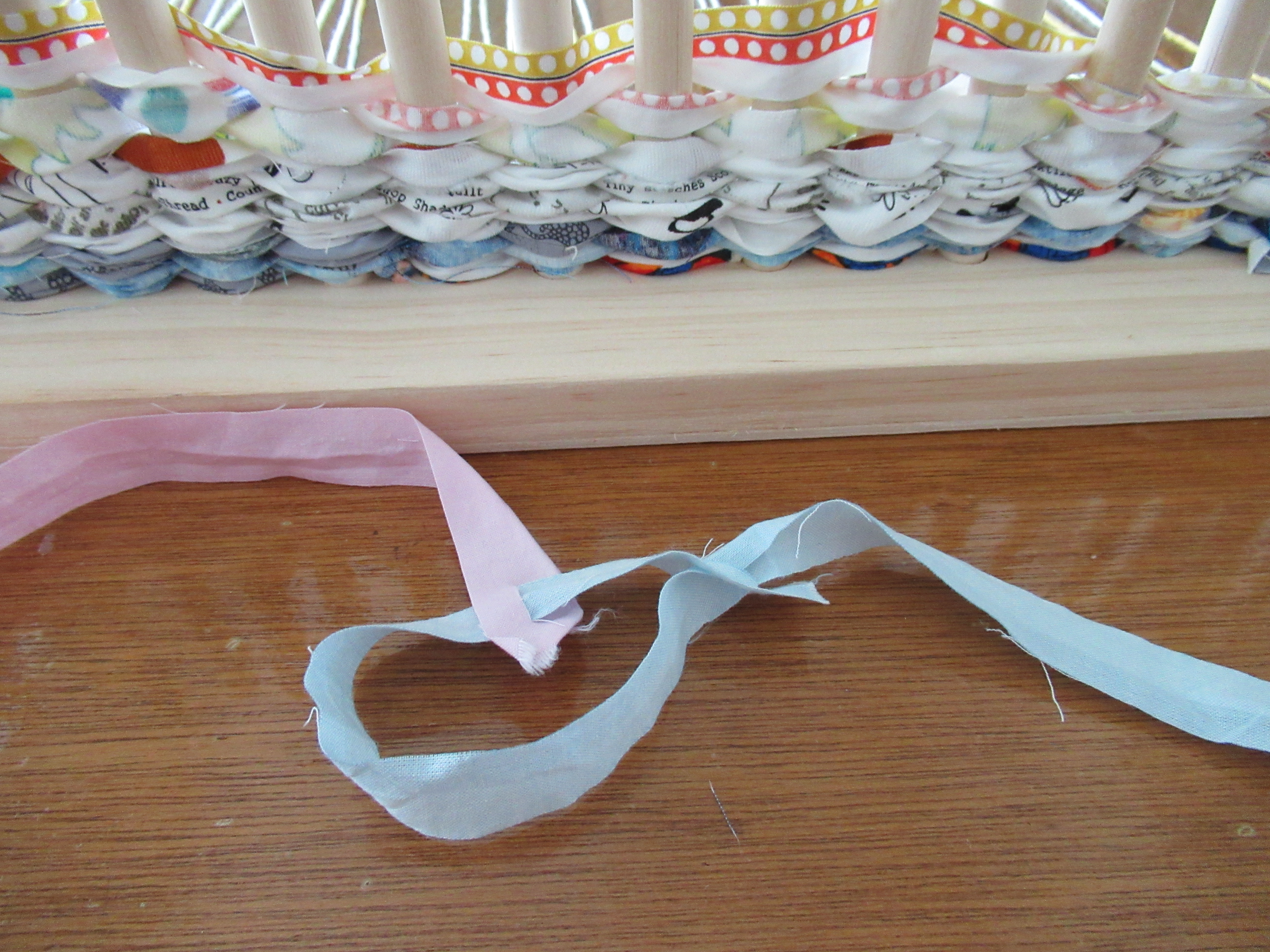 Flourishing Palms: Peg Loom Weaving