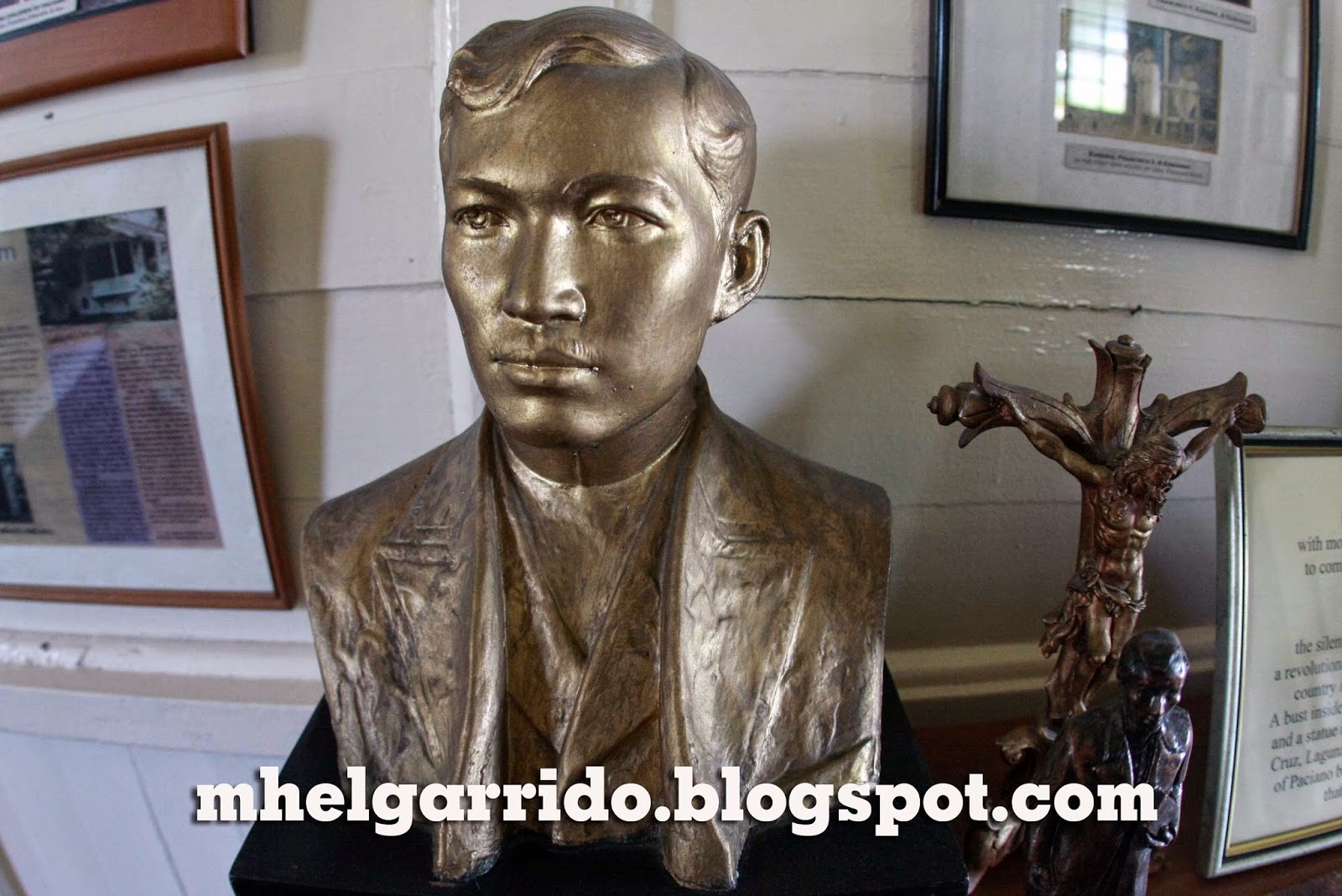 Blogging Rights: Inside Paciano Rizal's House