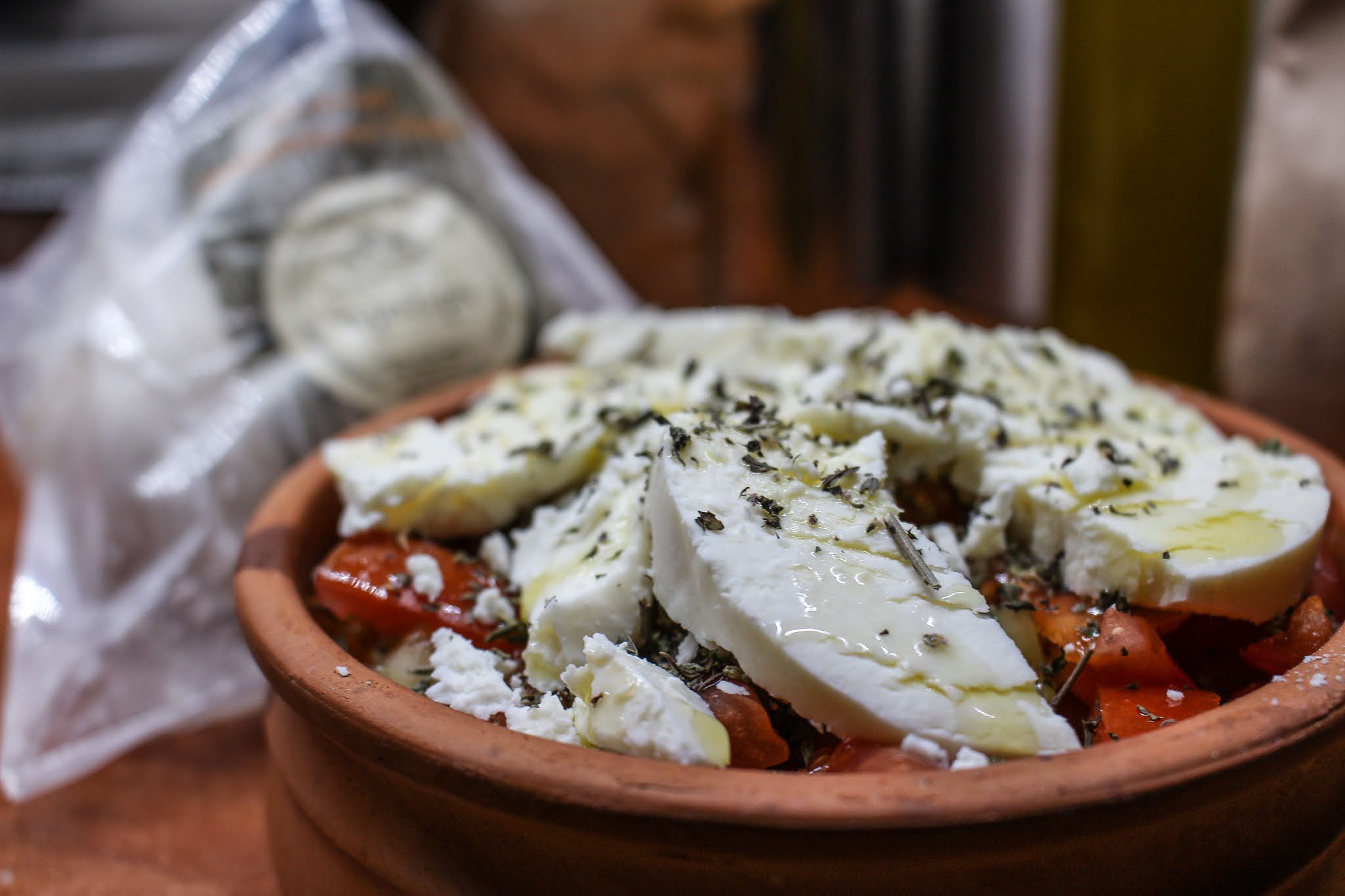 ΜΠΟΥΓΙΟΥΡΝΤΙ ΜΕ ΞΙΝΟΤΥΡΟ ΣΥΡΟΥ - Greek Bougiourdi with Syro's Sour ...