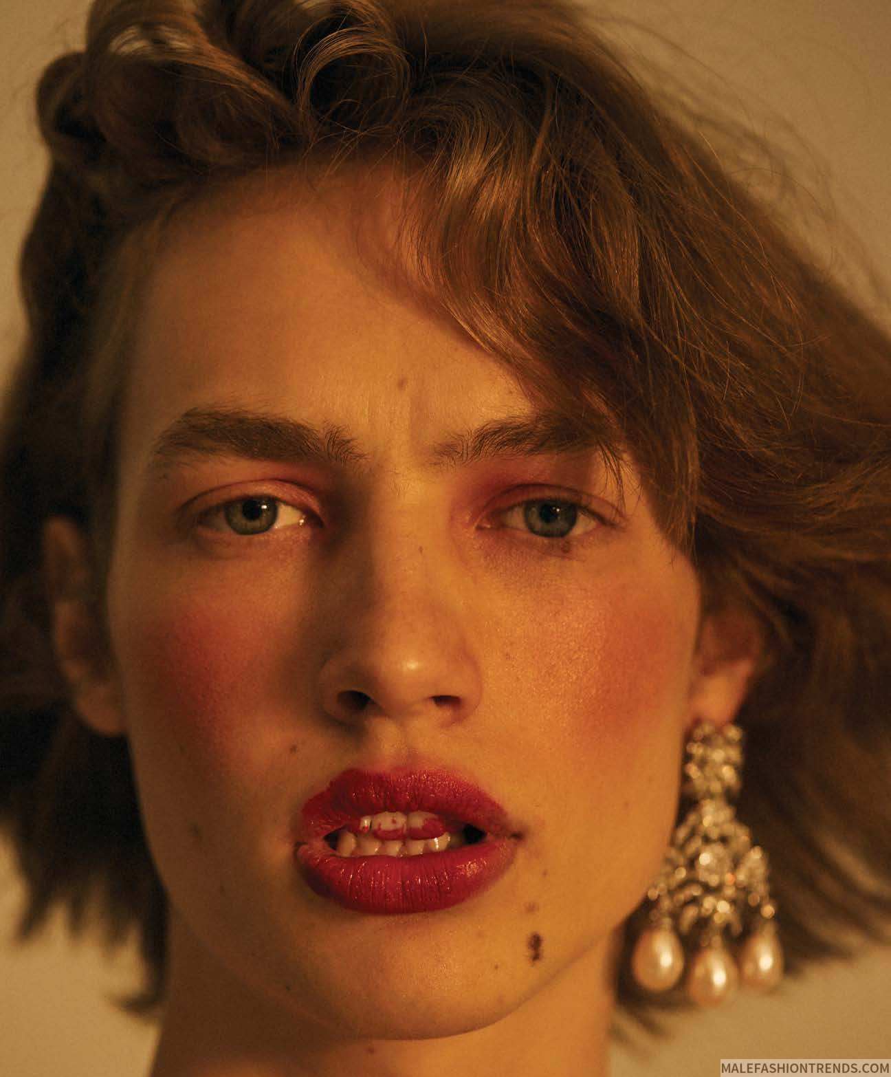 Reilly Patton para Essential Homme Magazine por Daniel Clavero