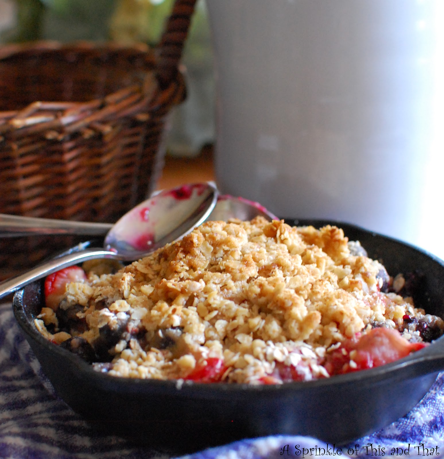 A Sprinkle of This and That: Quick and Easy Berry Crisp for 2