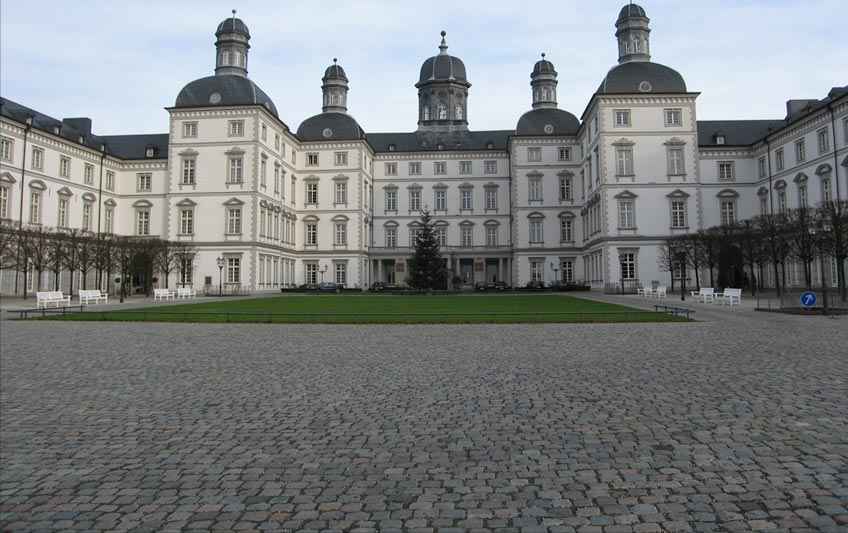 Cologne University | World Public University Information