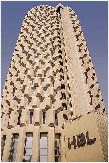 Case Study of Habib Bank Plaza ~ Ezzi Engineering