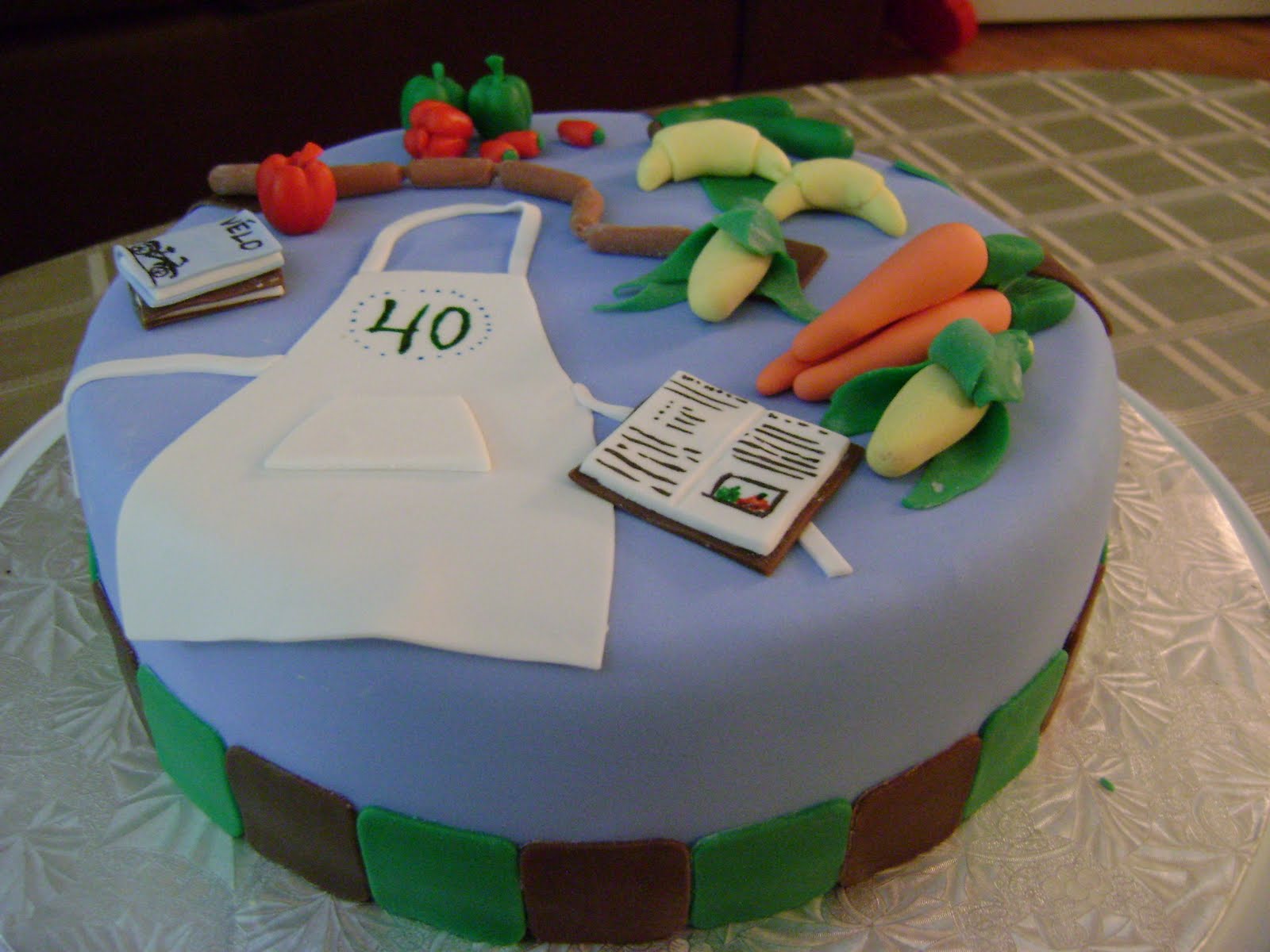 JS Custom Cakes & Cupcakes: Foodie Food