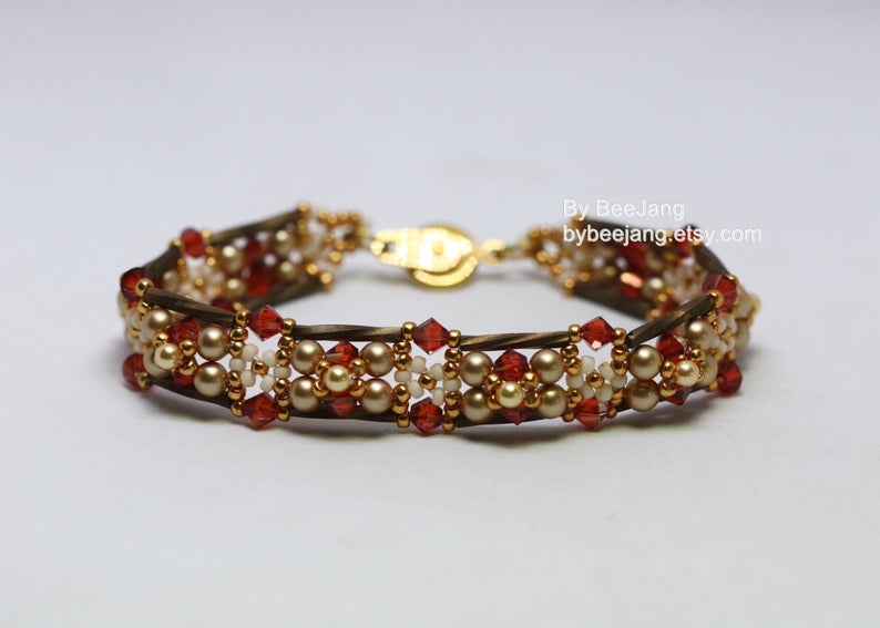 Lovely Beaded Jewelry Tutorials by ByBeeJang / The Beading Gem