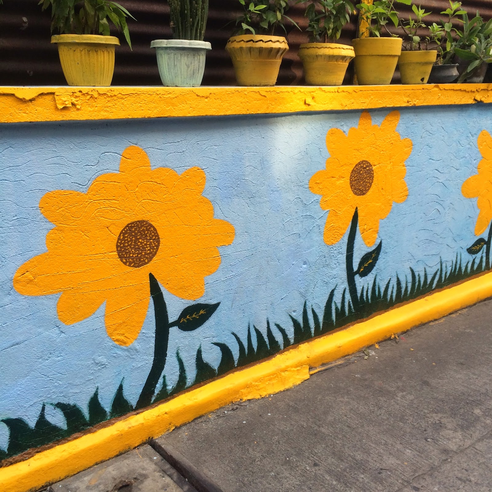 Makati Barangay Shows Off Green Fiesta Banderitas