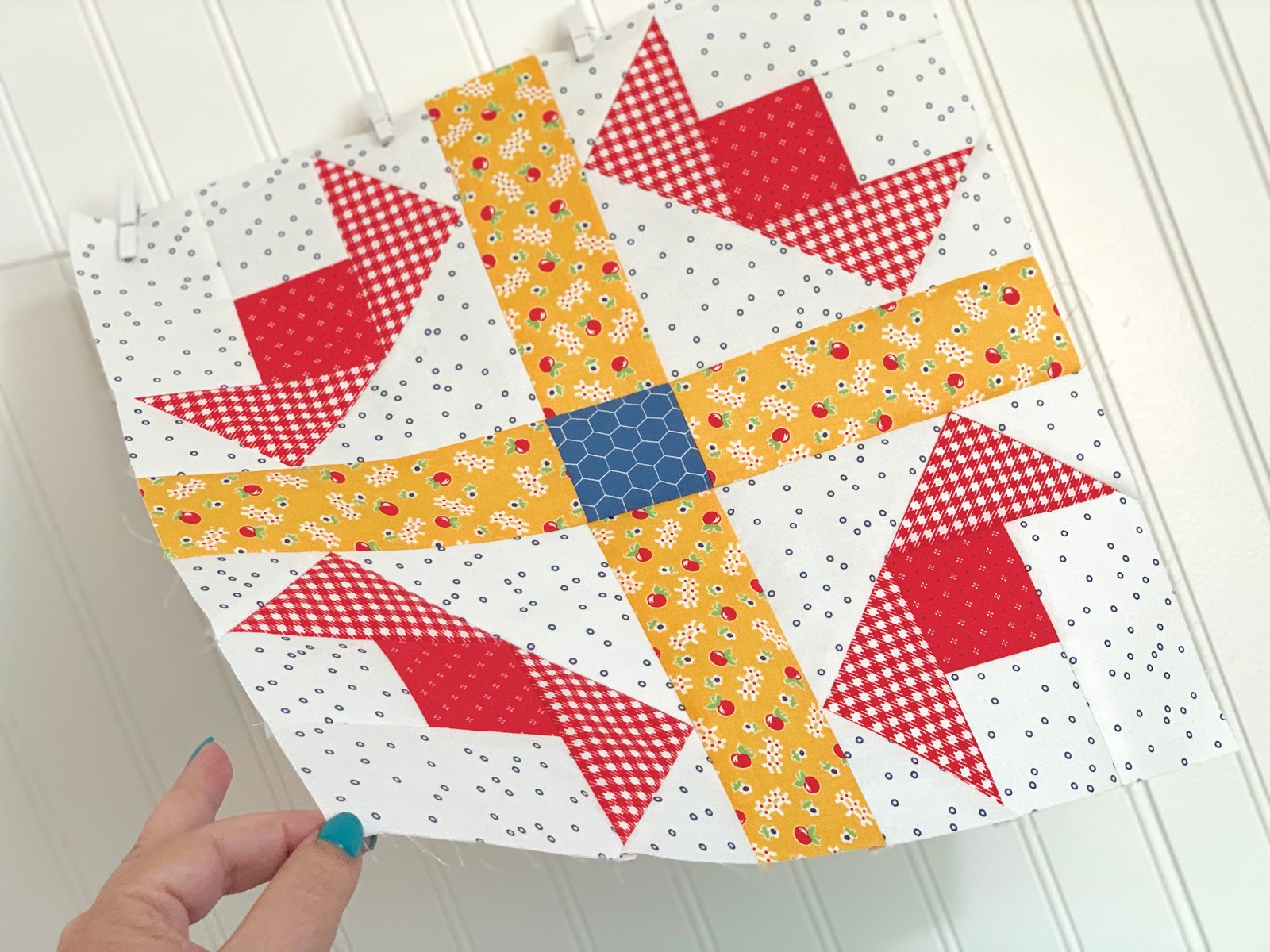 Vintage Block Along - Week 26 - Parade Block!! | Bee In My Bonnet ...