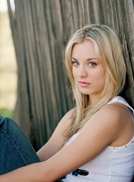 Pretty Women Photos: Kaley Cuoco at Craig De Cristo Photoshoot