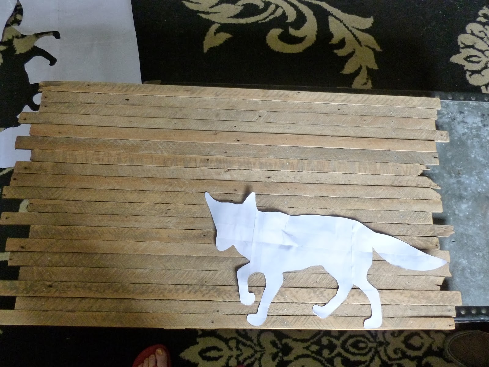 On A Crafty Adventure: {DIY} Recycled Wood Fox Art