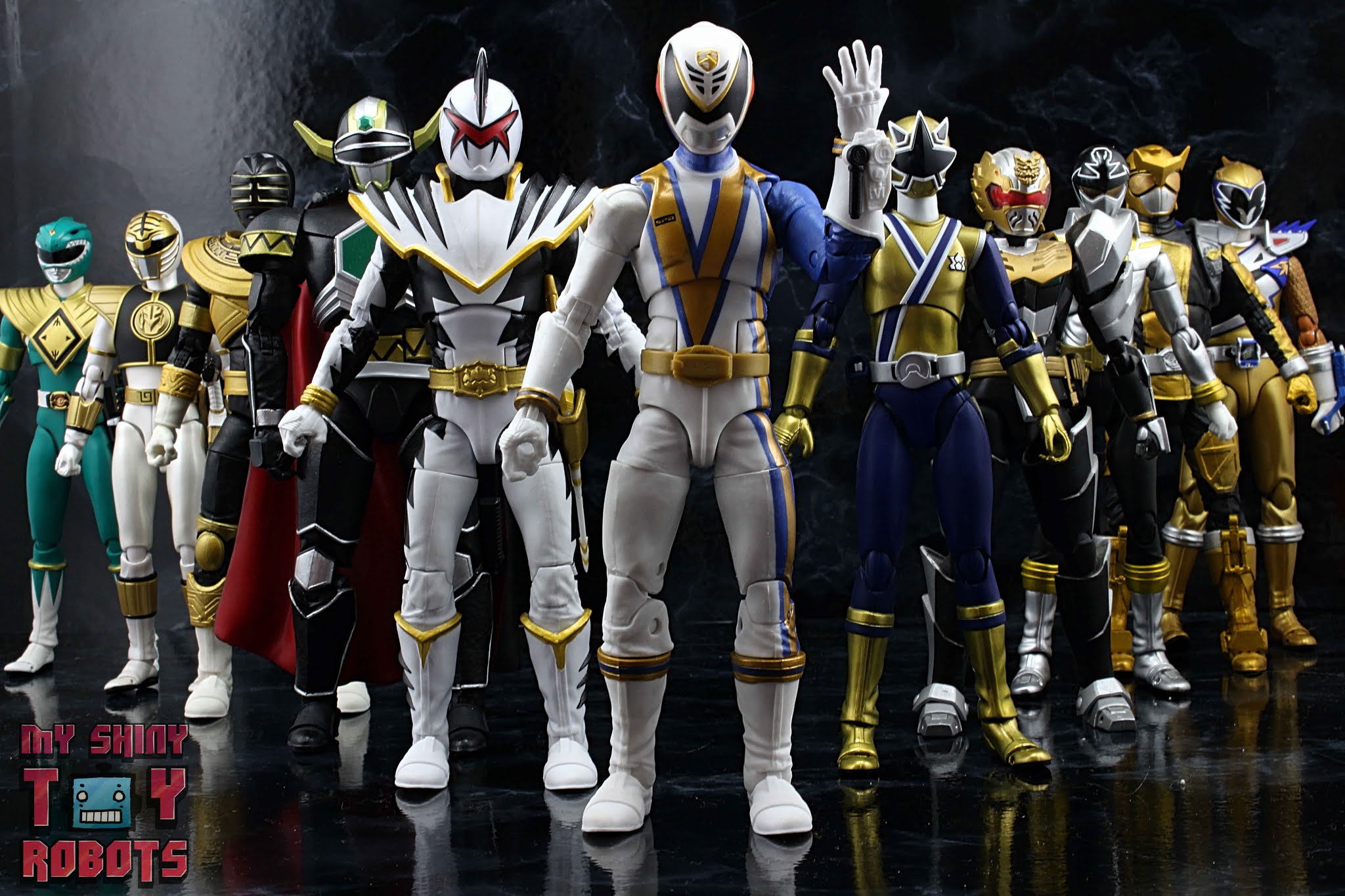 My Shiny Toy Robots: Toybox REVIEW: Power Rangers Lightning Collection ...