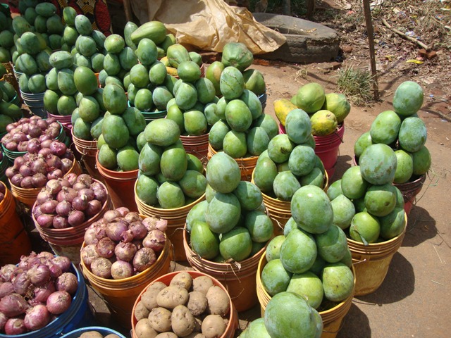 BLOG YETU: Matunda na bidhaa aina mbalimbali za shambani