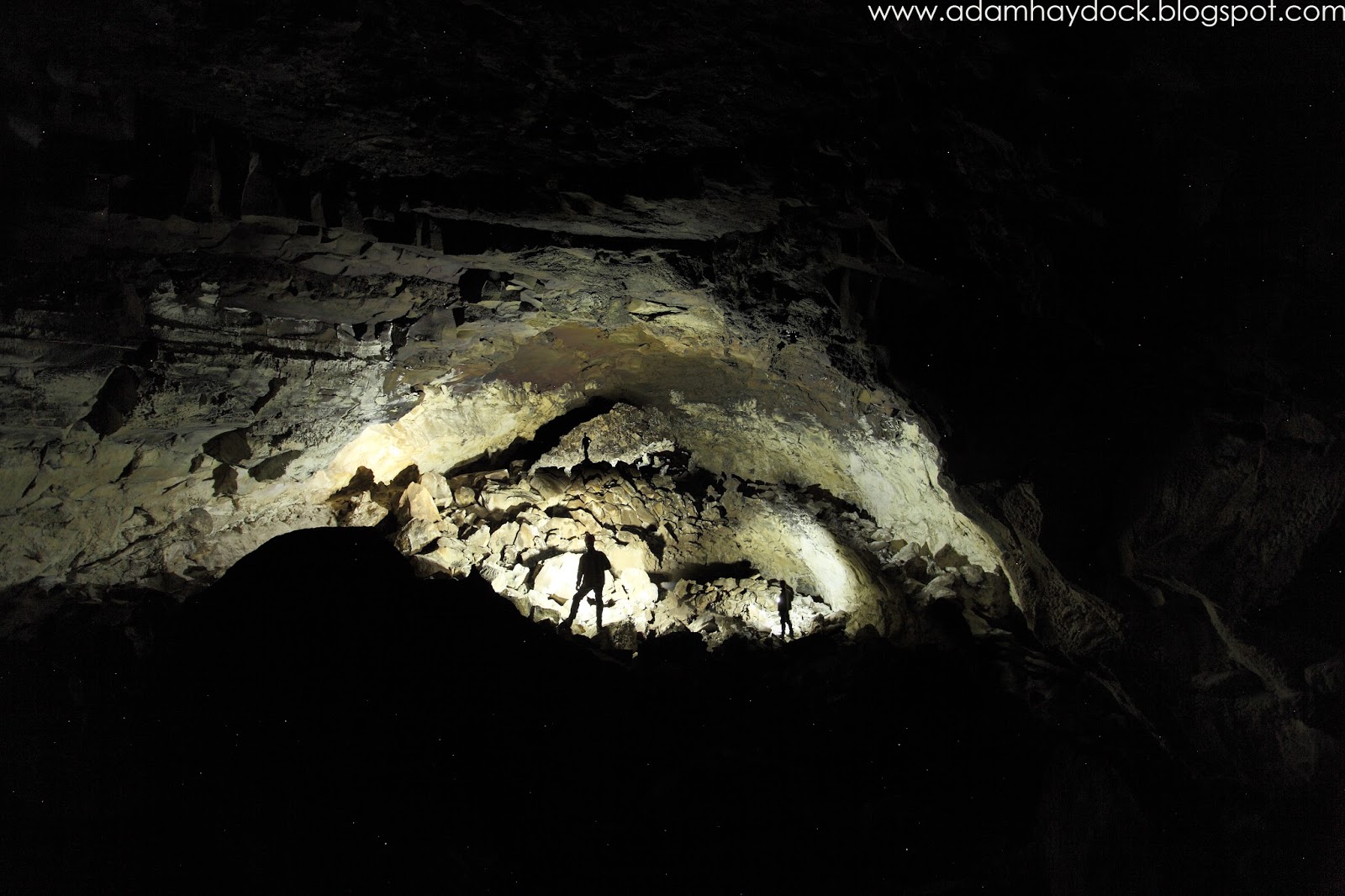 POT-O-GOLD LAVA TUBE CAVE, IDAHO - ADAM HAYDOCK