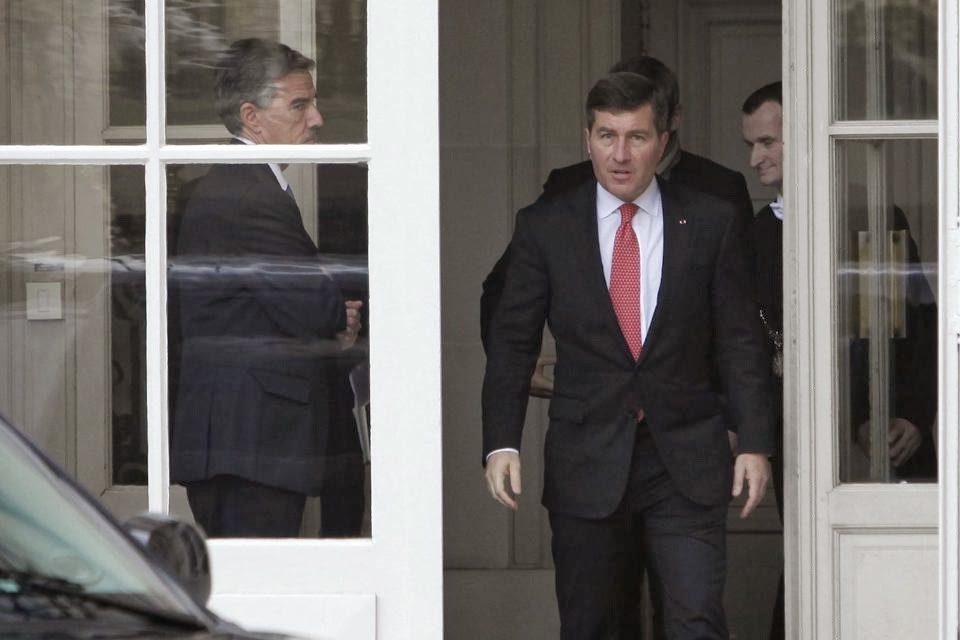 the Art of 12: Global Financial Mafioso "CONSUMERISM" & Rogue State USA