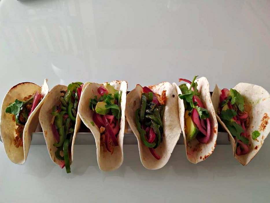 Menús para impresionar: Tacos de cerdo con cebolla encurtida y ...