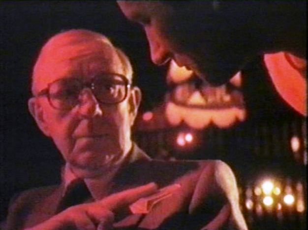 SleuthSayers: Smiley