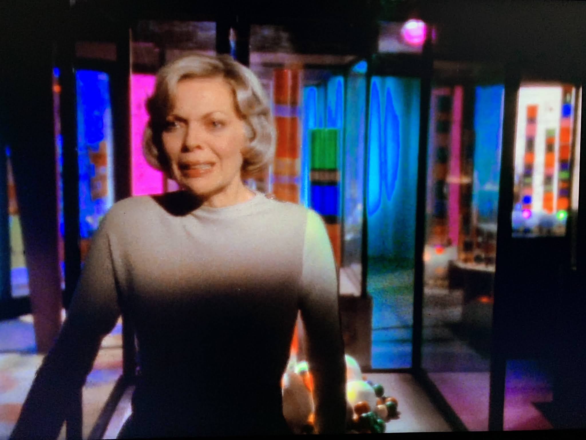 MUSINGS OF A SCI-FI FANATIC: Space:1999 Y1 E17: War Games