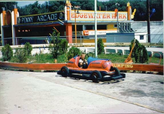 Detroit Memories Newsletter: Photo Gallery: EDGEWATER PARK
