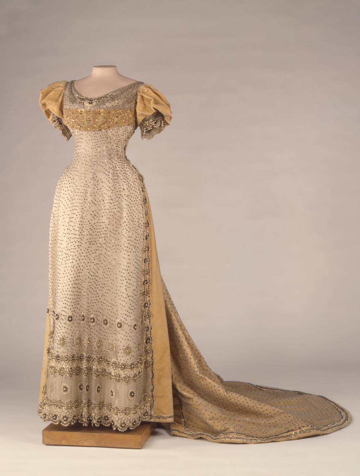 The Life of Empress Alexandra: Alexandra's evening dress, year circa 1897