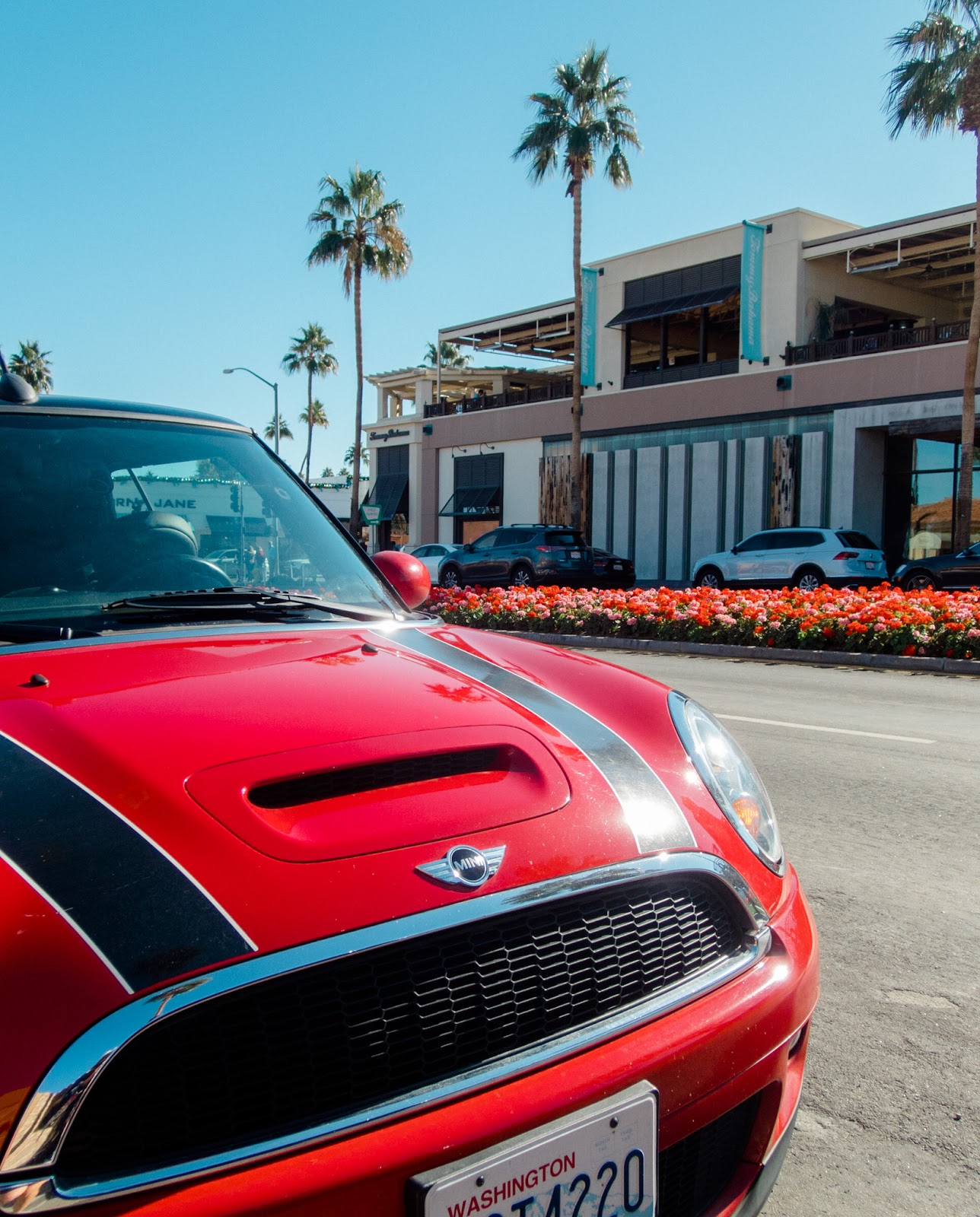 Cute Cars of Palm Springs California — The Yellow Spectacles