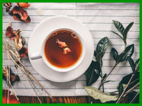 Ceaiul de HIBISCUS beneficii: 5 motive pentru a-l bea mai des. cum se ...