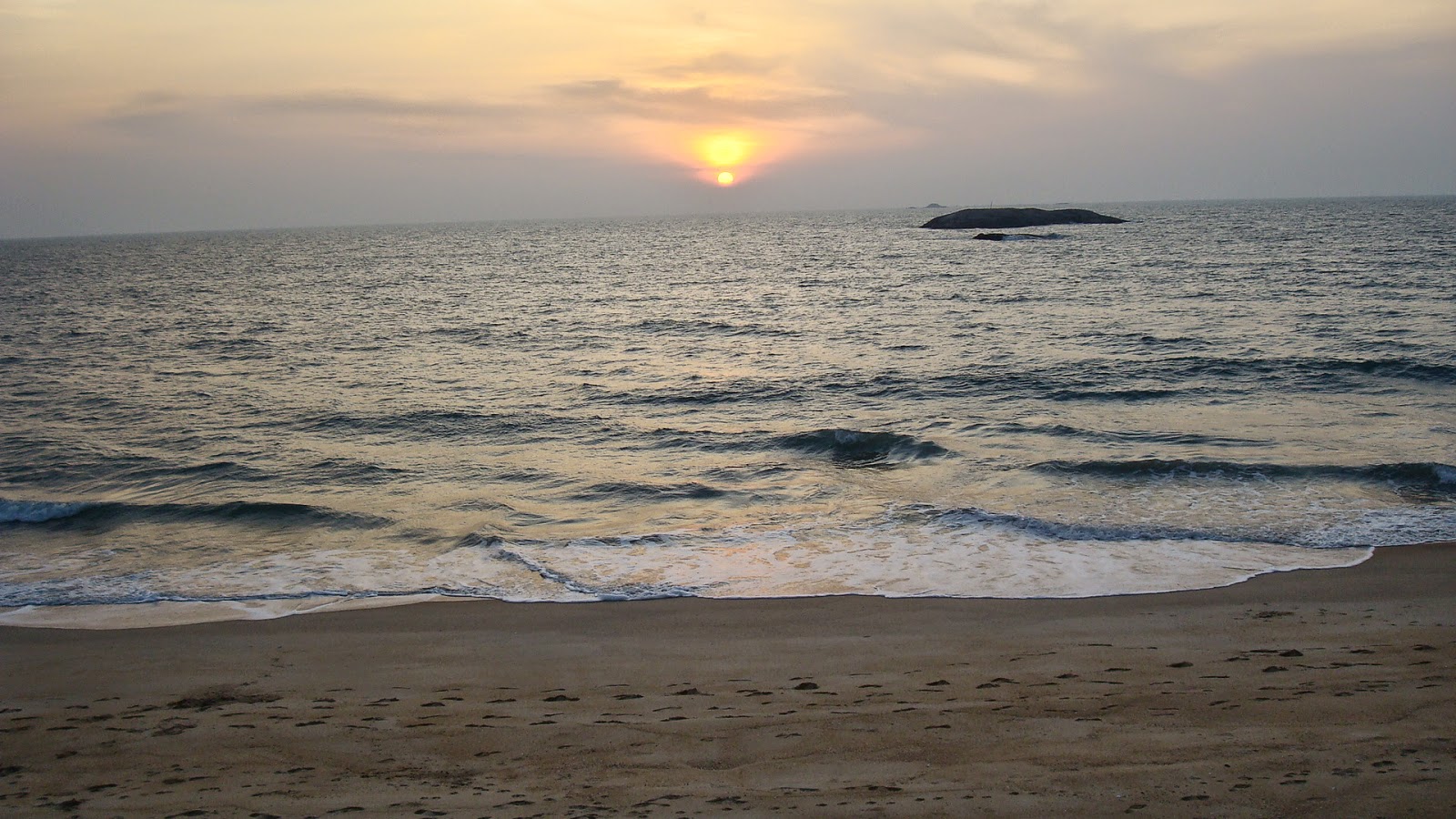 YENNAAR: Mattu Beach