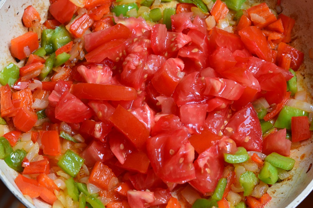 Omleta turceasca cu legume - Menemen - CAIETUL CU RETETE