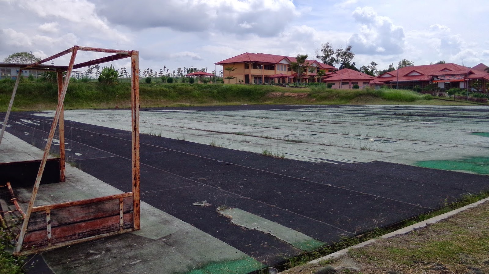 KELAB HOKI SMKDMT: KERTAS CADANGAN PEMBINAAN PADANG HOKI MINI