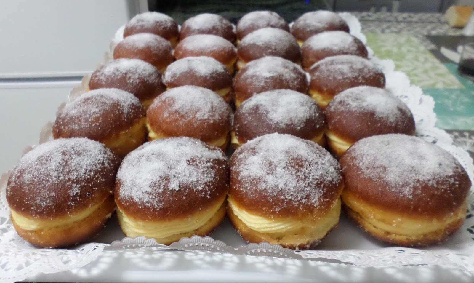Mi pastelería: Bombas rellenas de crema pastelera