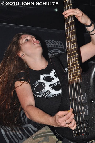 Zona Rock Dan Metal : IVY JENKINS