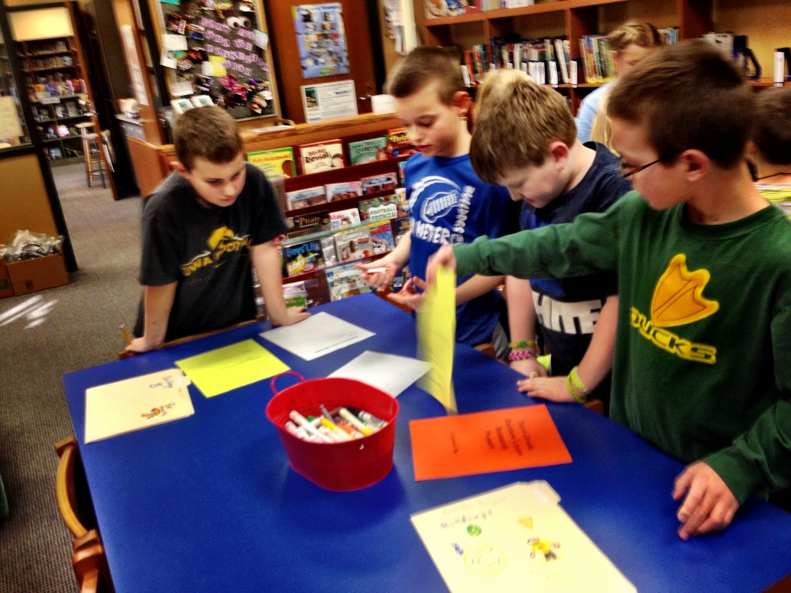 The Library Voice: Our Rainbow Loom Research Project Is Going Global ...