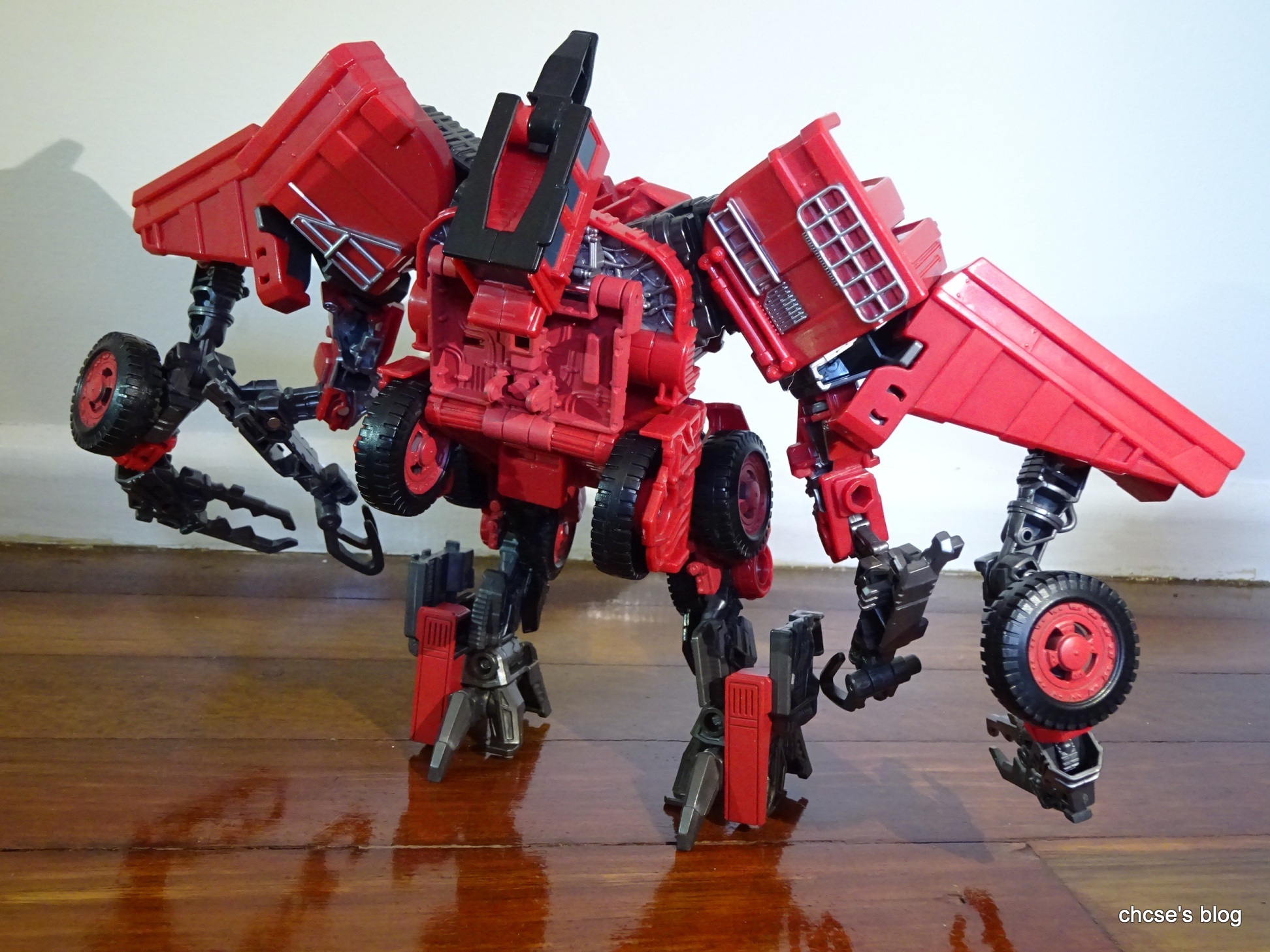 ChCse's blog: Toy Review: Transformers Generations Studio Series ...