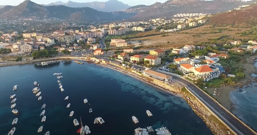 Agence Immobilier: Découvrir la ville d'île Rousse