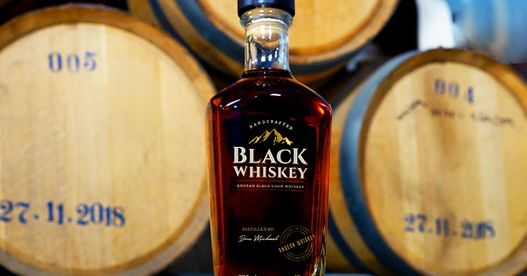 Black Whiskey: un whisky peruano hecho a base de maiz morado