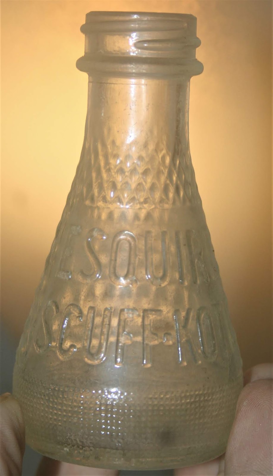 TreasureGuide's Bottle Barn: Esquire Shoe Polish Embossed Bottles ...