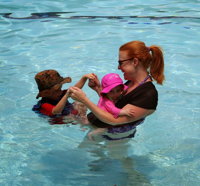 Eating in the Shower: Beachfront Baby Water Wrap Review and a Giveaway