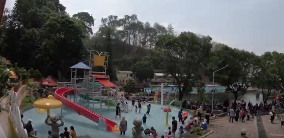 Ubalan Waterpark Pacet Mojokerto, Tiket Masuk dan Lokasi