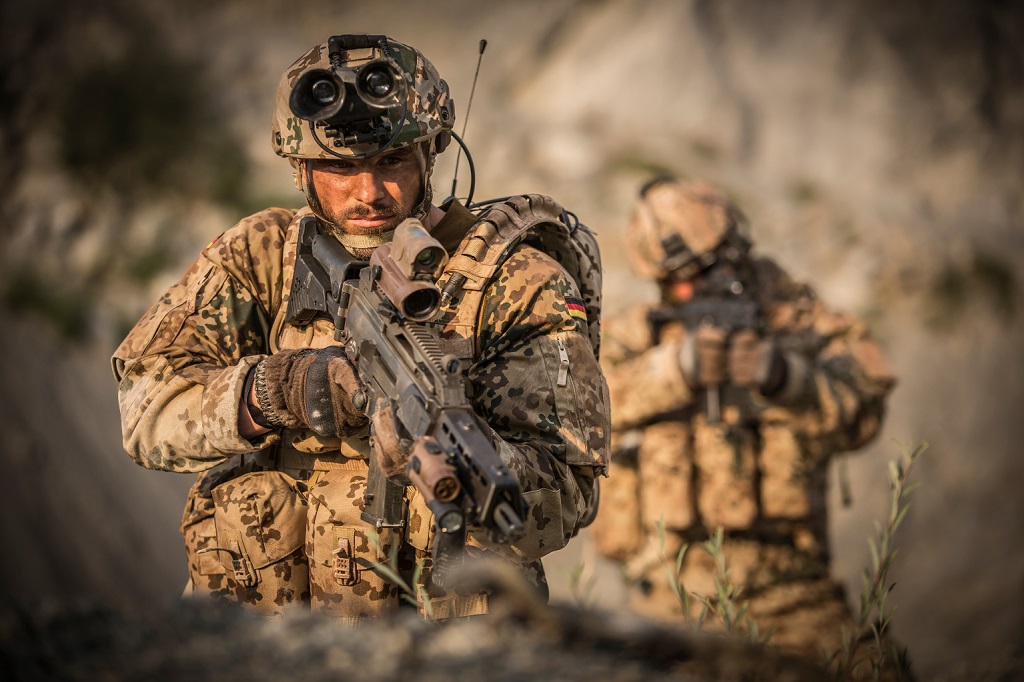 STRATEGIE & TECHNIK: Vorwärts marsch - Bundeswehr bestellt weitere ...