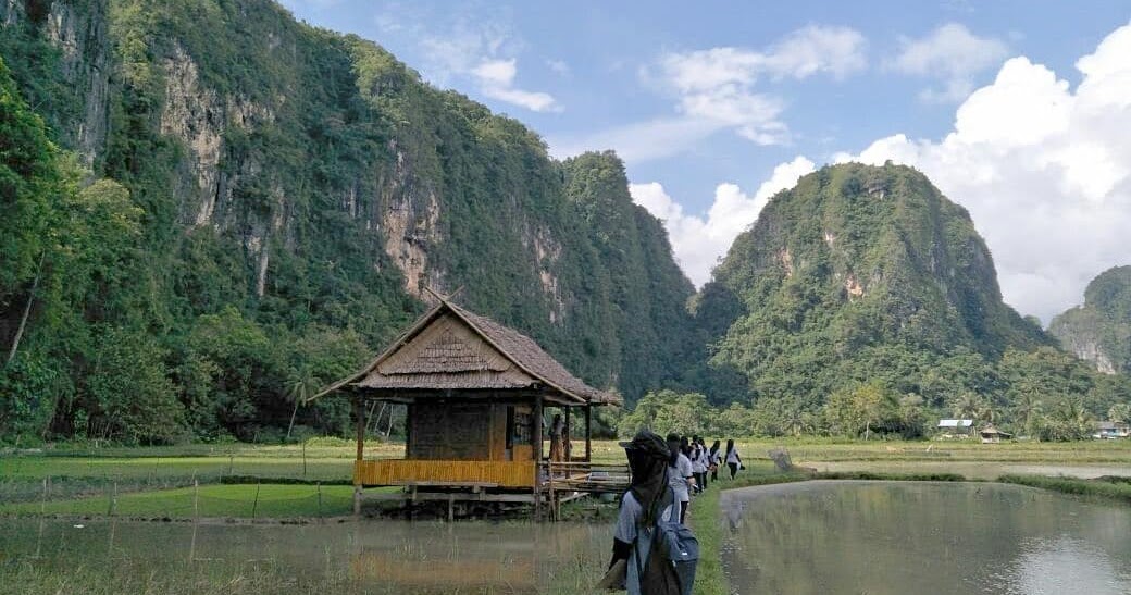 Wisata Karst Rammang-Rammang