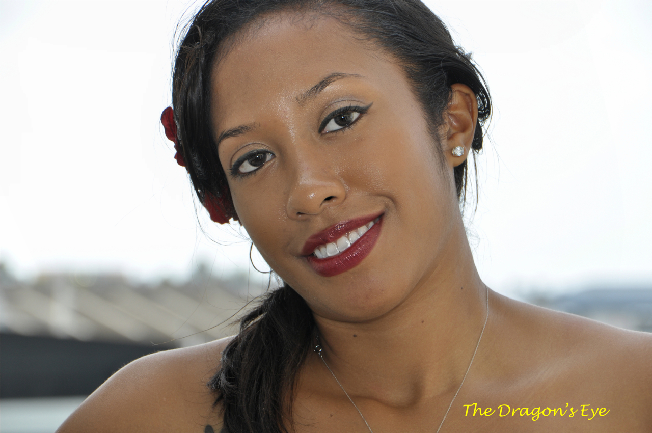 The Dragon's Eye: Pin Up Photo Shoot-Joy and Tenisha