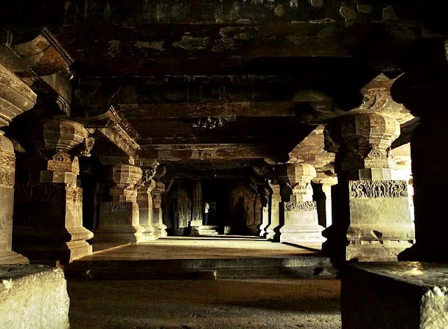 El Poder del Arte: Las cuevas de Barabar en Maharashtra,