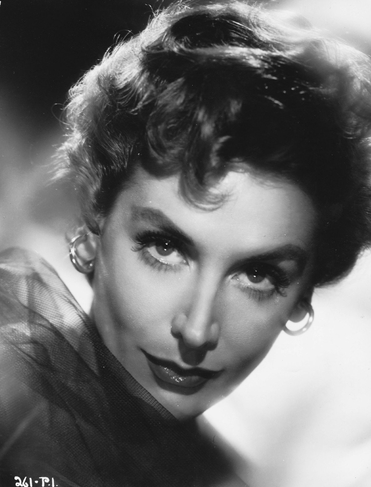 It's The Pictures That Got Small ...: THE THURSDAY GLAMOUR 15!