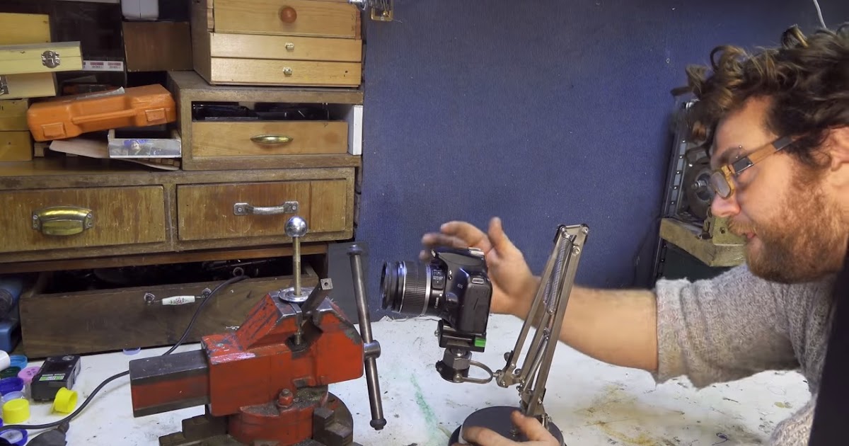 Rulof Maker's $10 worktable tripod