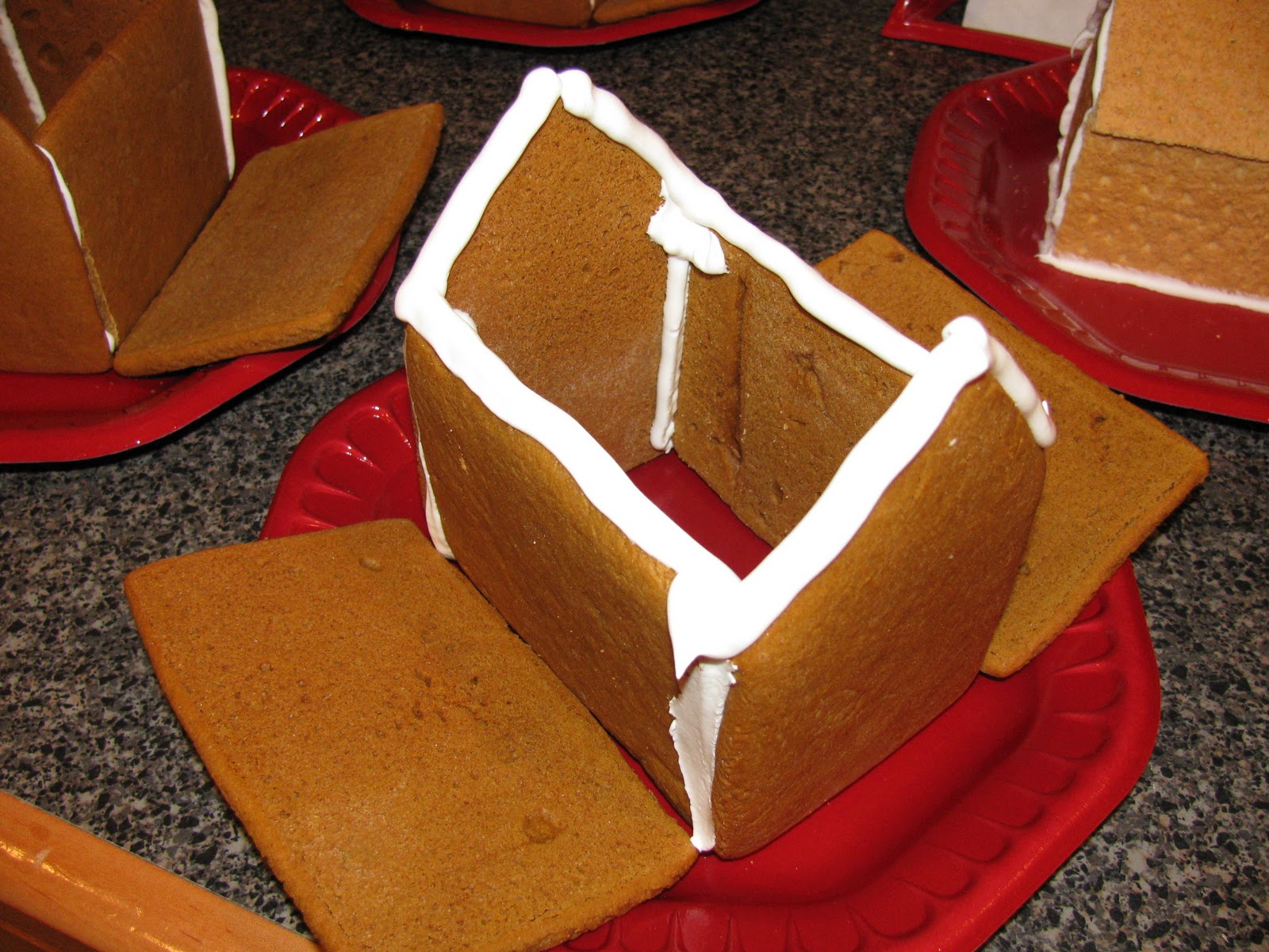 Gingerbread Houses (revisited)