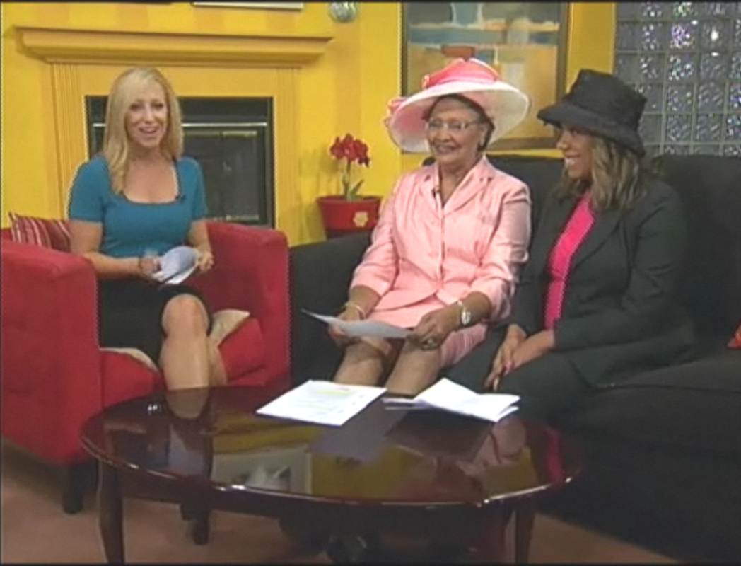 THE APPRECIATION OF BOOTED NEWS WOMEN BLOG : beth hunt