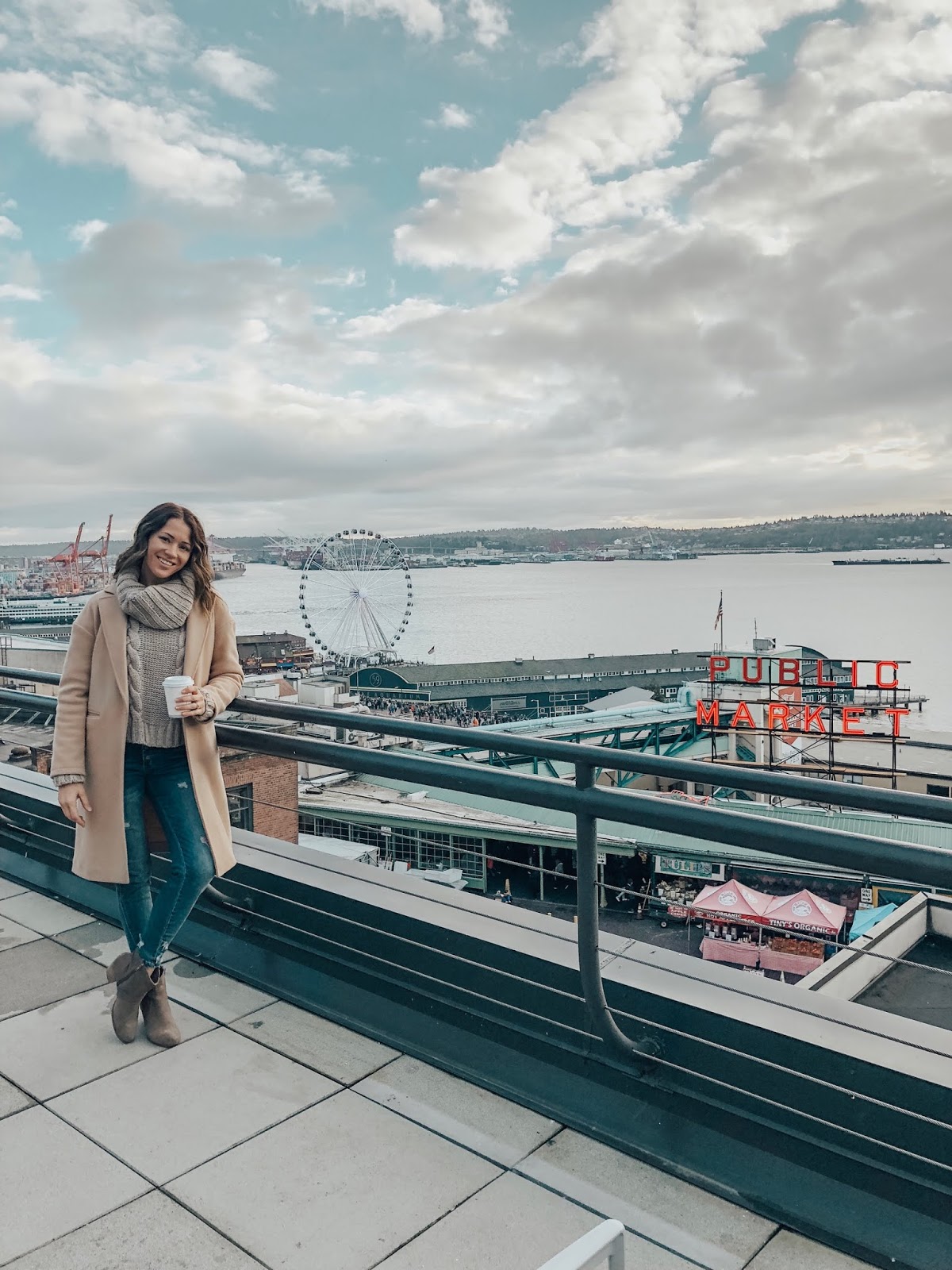 Things To Do And Where To Stay In Seattle - Leah Behr