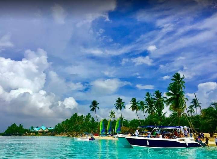 RD POSEE LAS PLAYAS MAS BELLAS DEL MUNDO