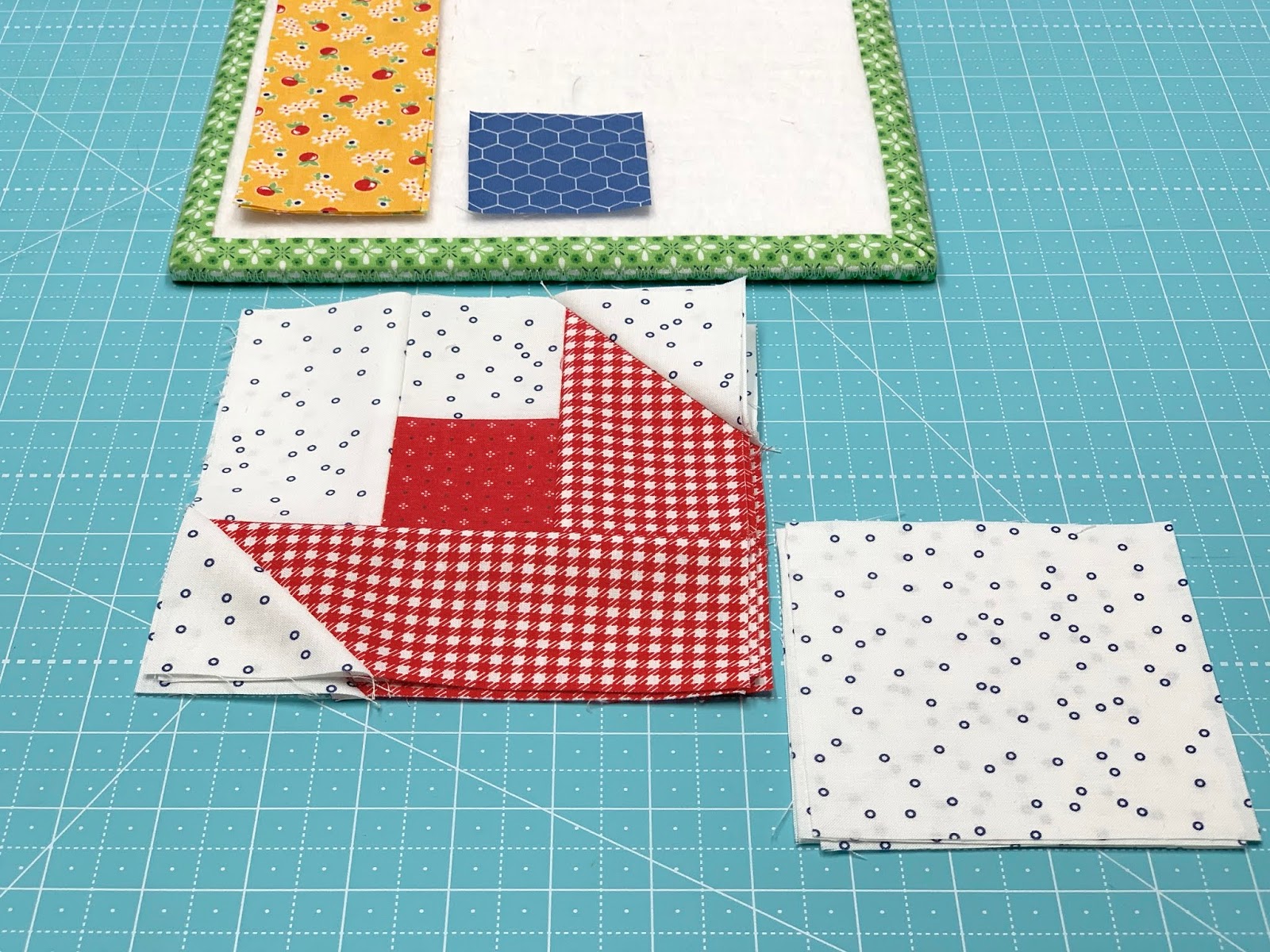 Vintage Block Along - Week 26 - Parade Block!! | Bee In My Bonnet ...